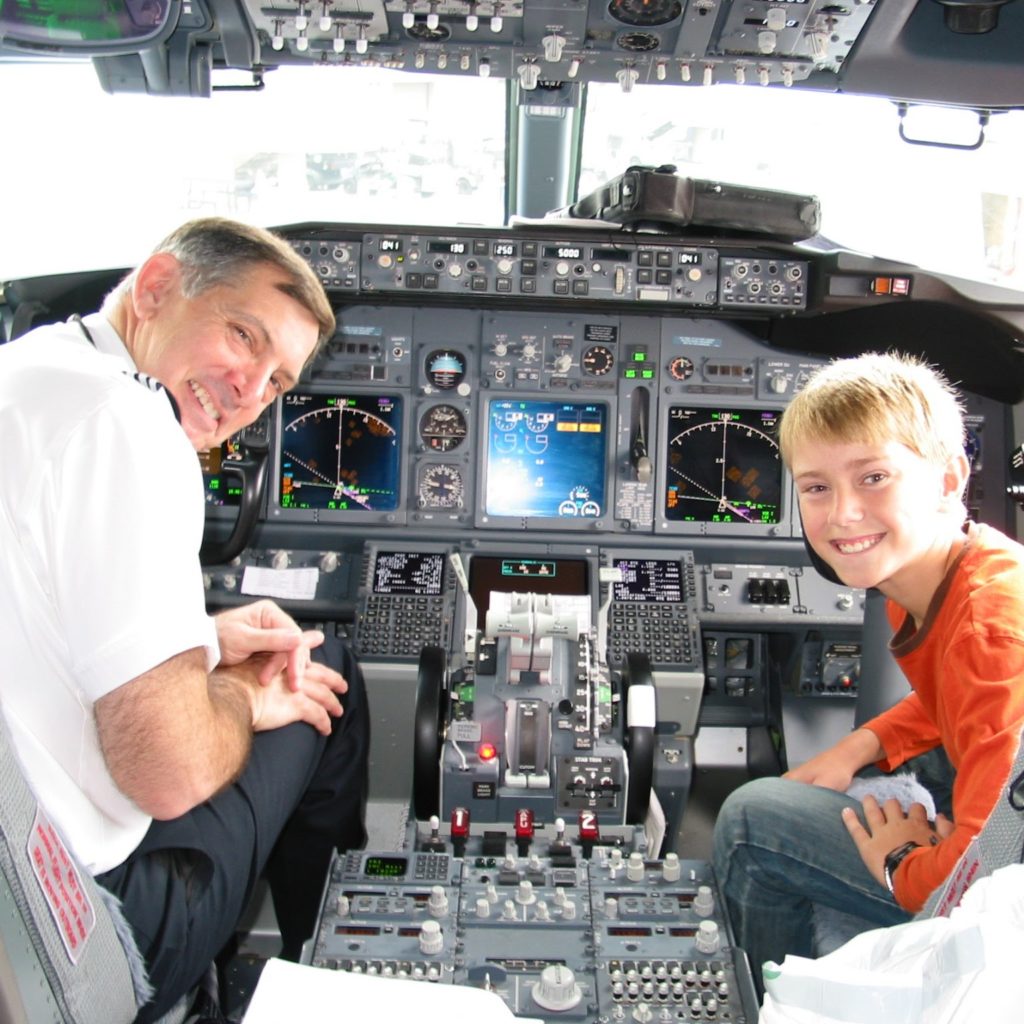 Aviation Explorers – Post 747